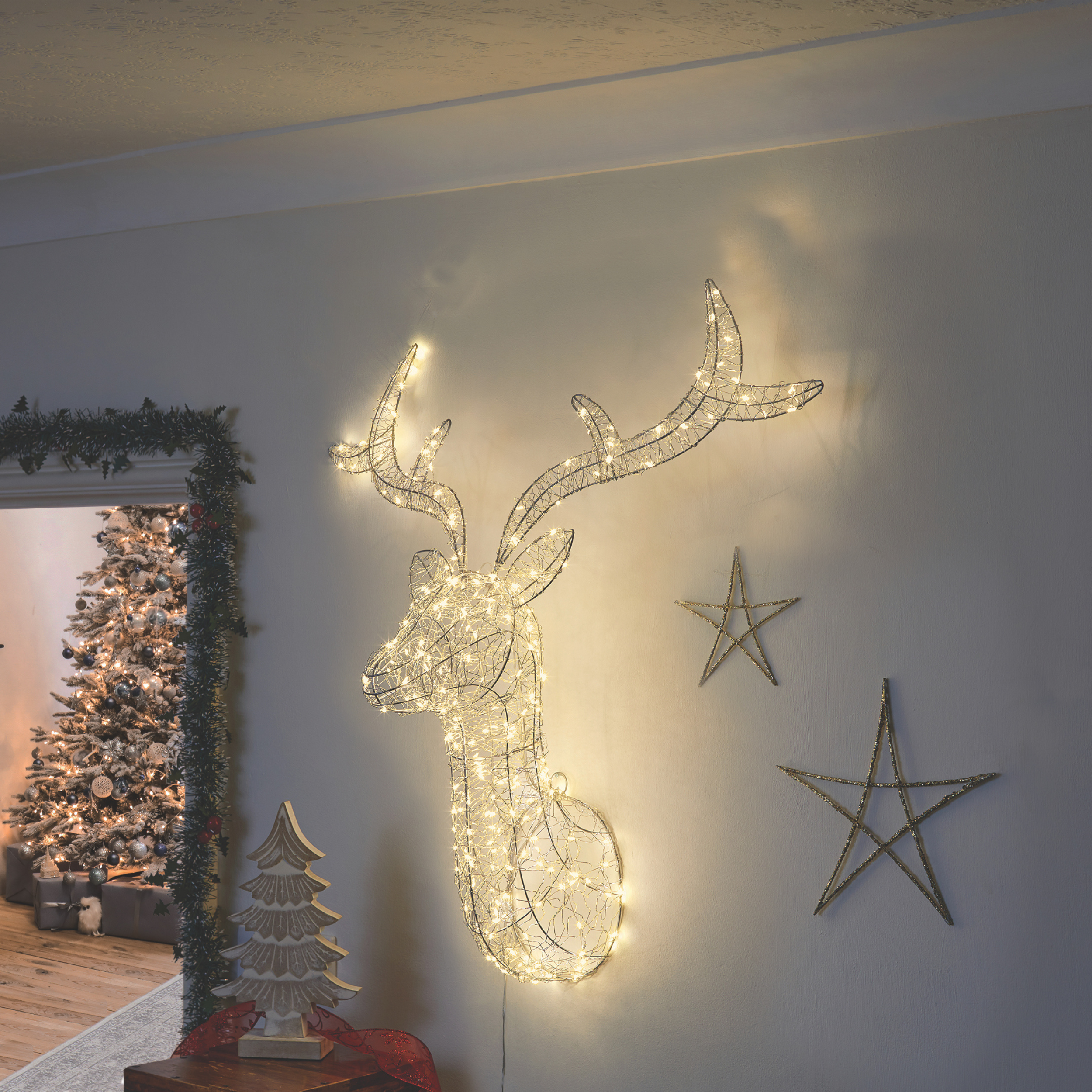 250 LED Stag Head Light – Cluster Effect Christmas Decoration (Indoor ...